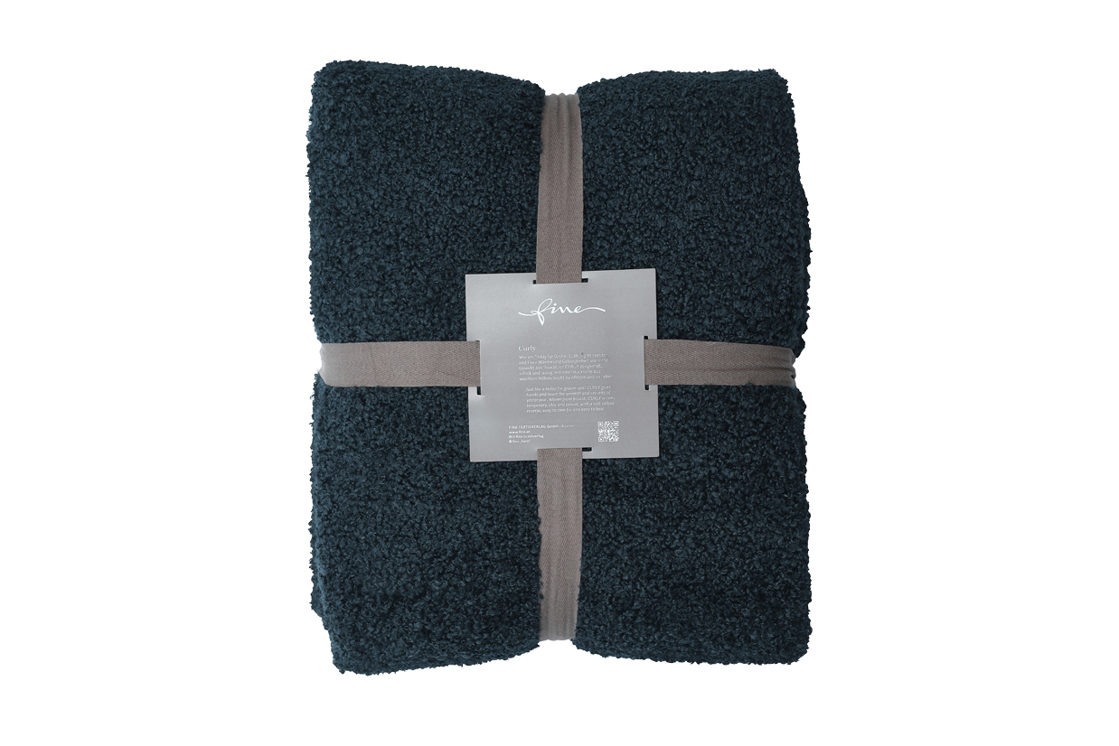 Curly 180 petrol - throw